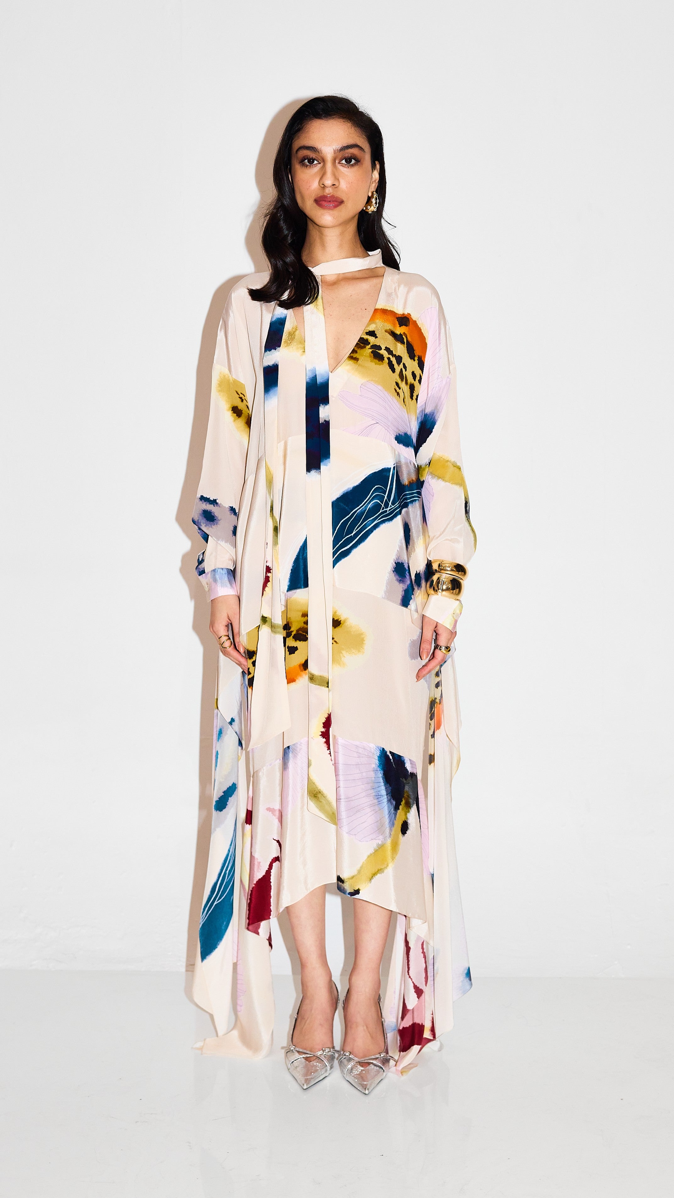 RACHEL – TWINKLE HANSPAL