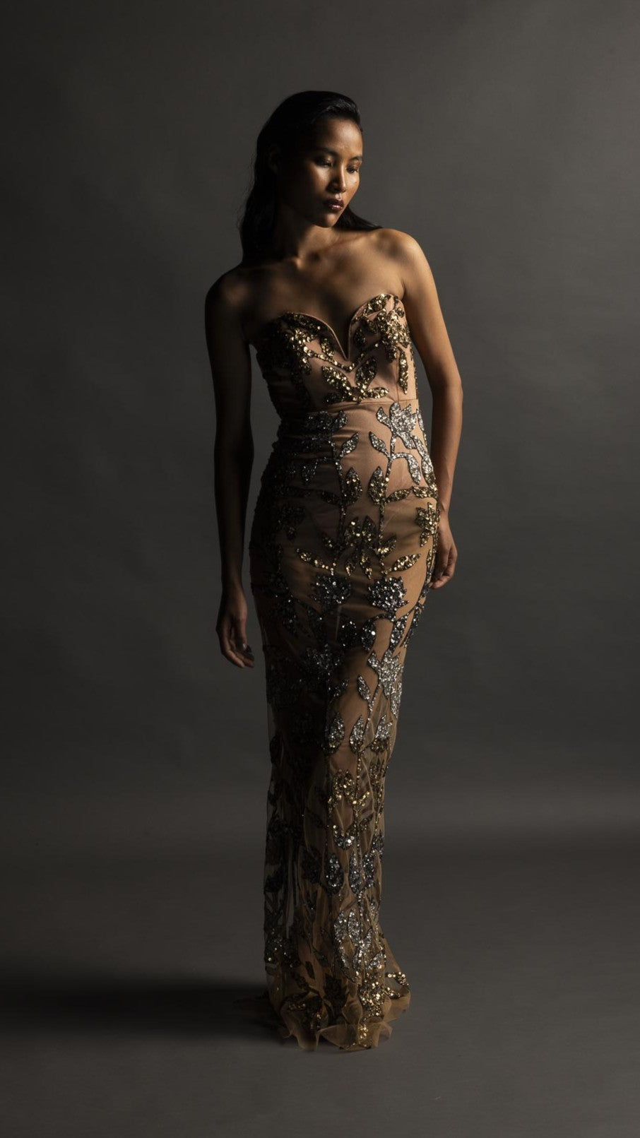 MONROE – TWINKLE HANSPAL