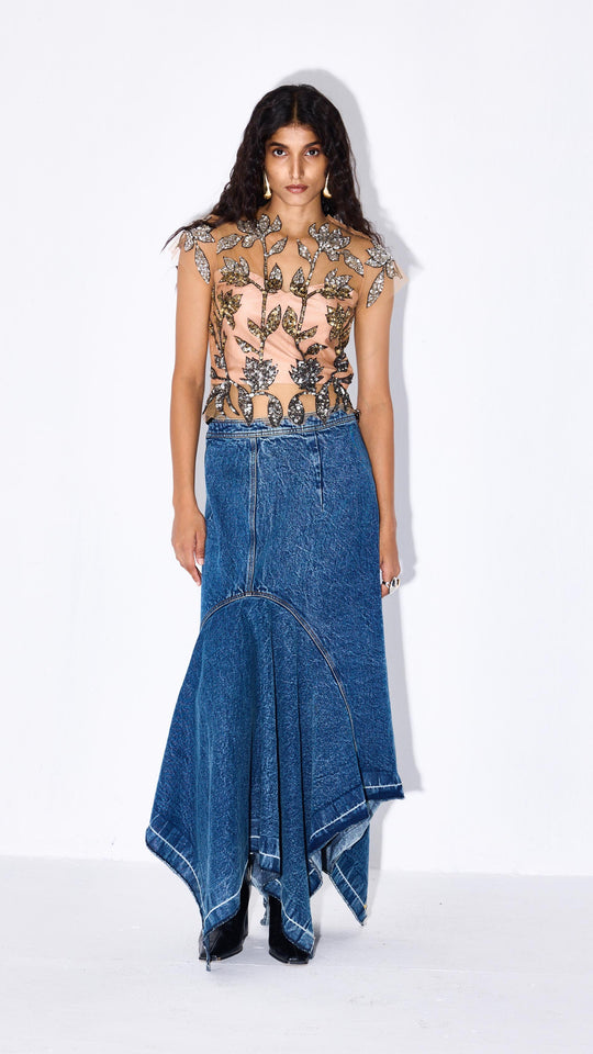 CARAVAN – TWINKLE HANSPAL